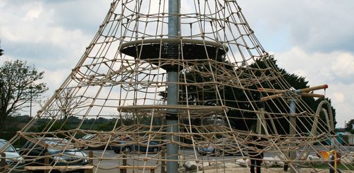 Rope Pyramids - Huck